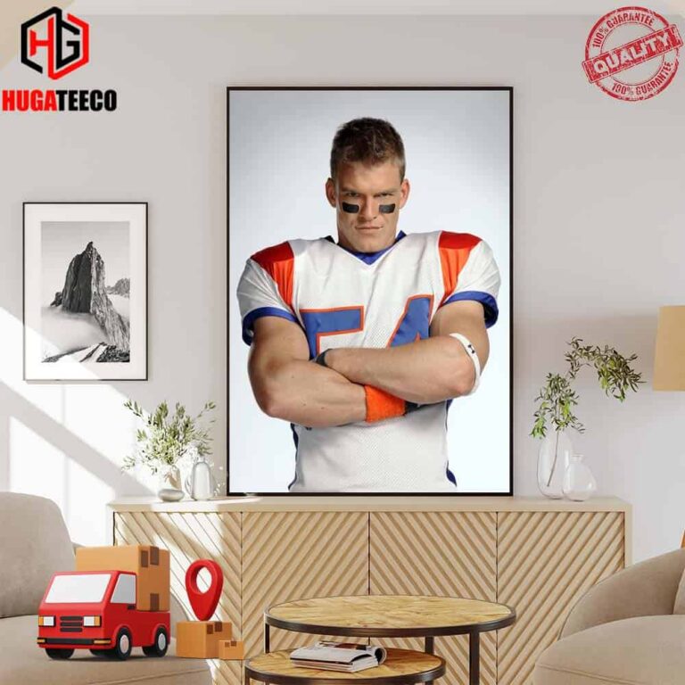 Alan Ritchson Plays The Role Of Thad Castle In The TV Series Blue ...